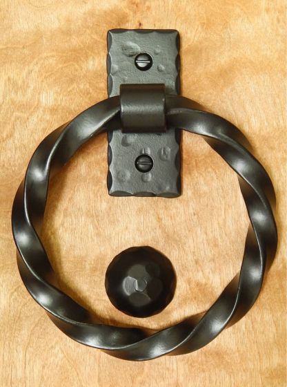 Twisted Ring Knocker